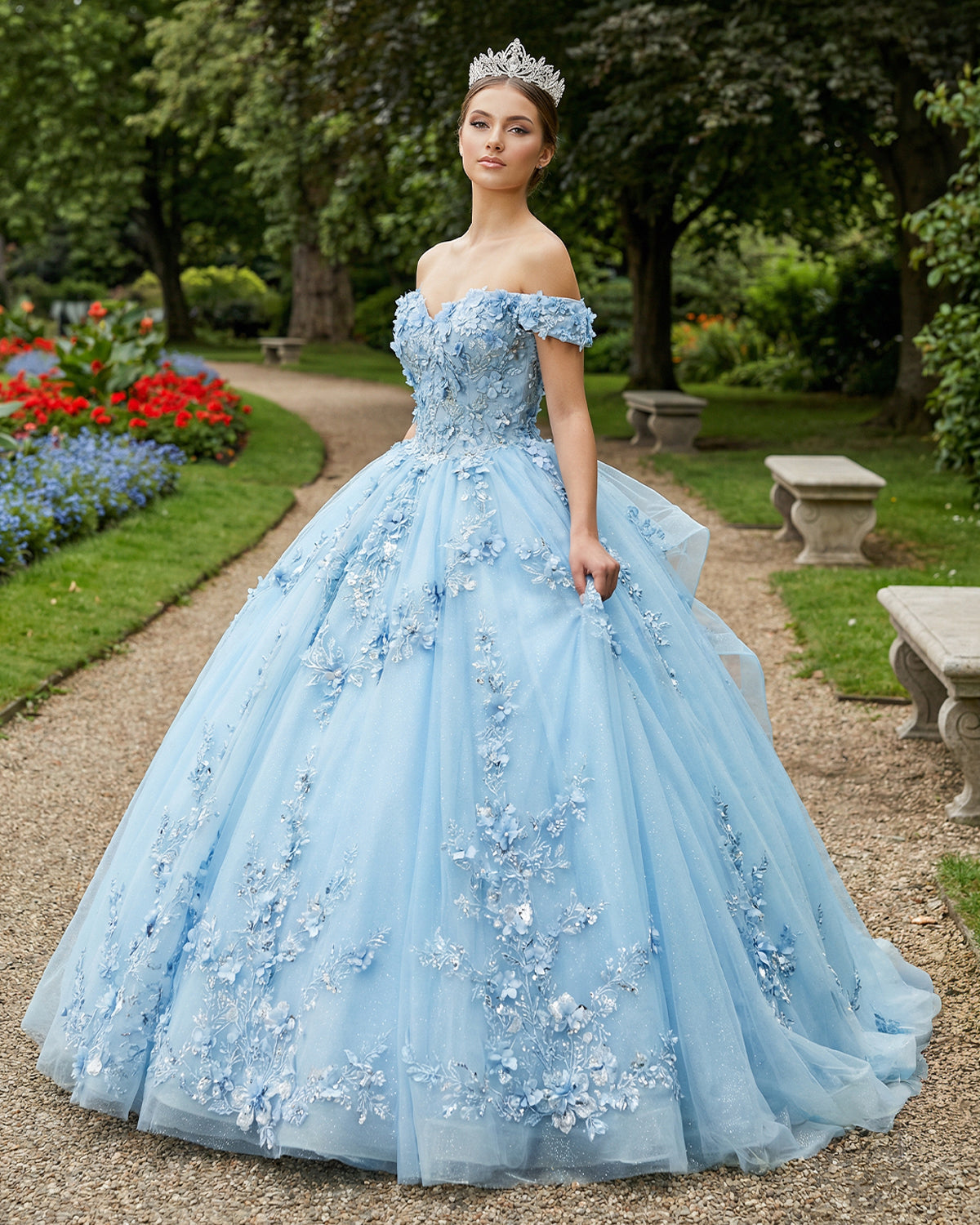 Romantic Sleeveless Beading Quinceanera Dresses with 3D Flower Appliqu