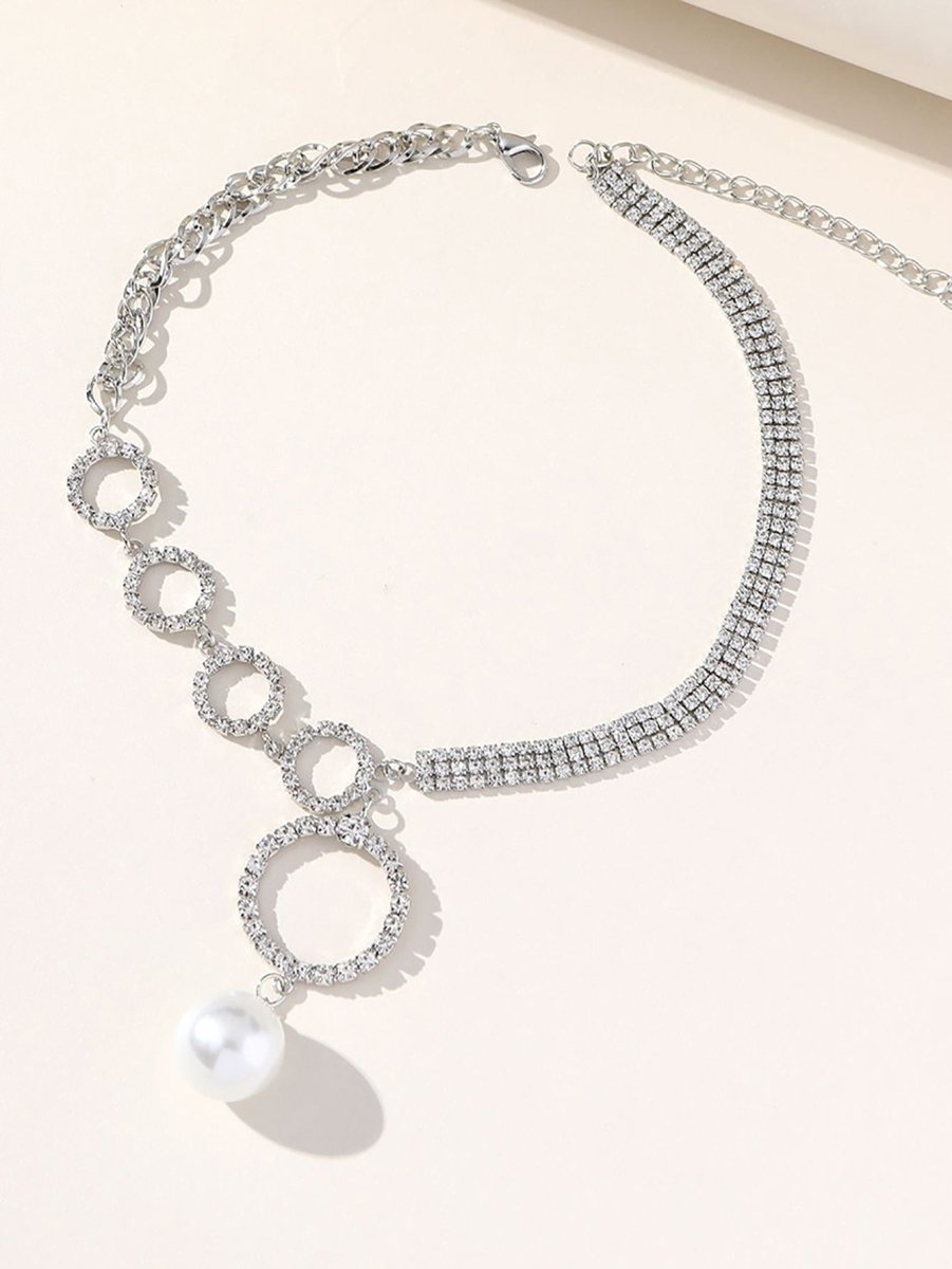 Silver Simple Rhinestones Pearl Asymmetrical Necklace | KissProm